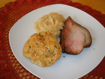 Geselchtes mit Sauerkraut und Knödeln Rezept | Rezepte auf Kochecke.at